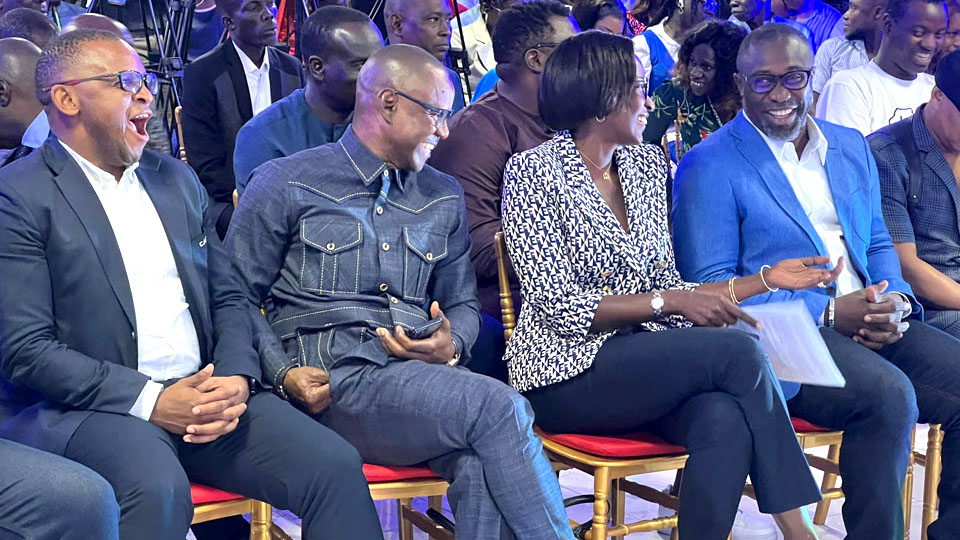 Camfoot.com - la Référence du football camerounais