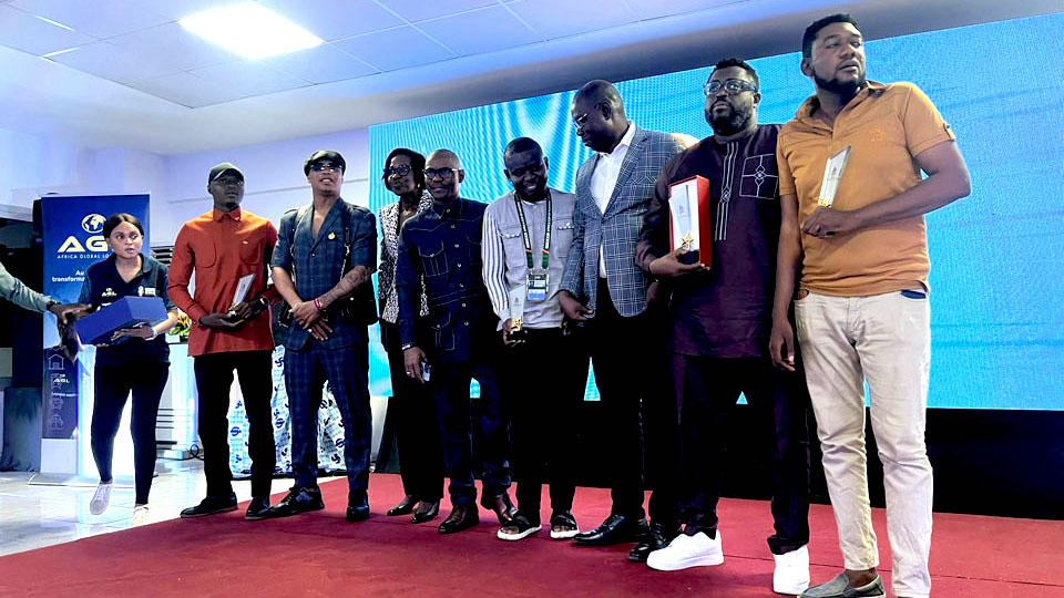 Camfoot.com - la Référence du football camerounais